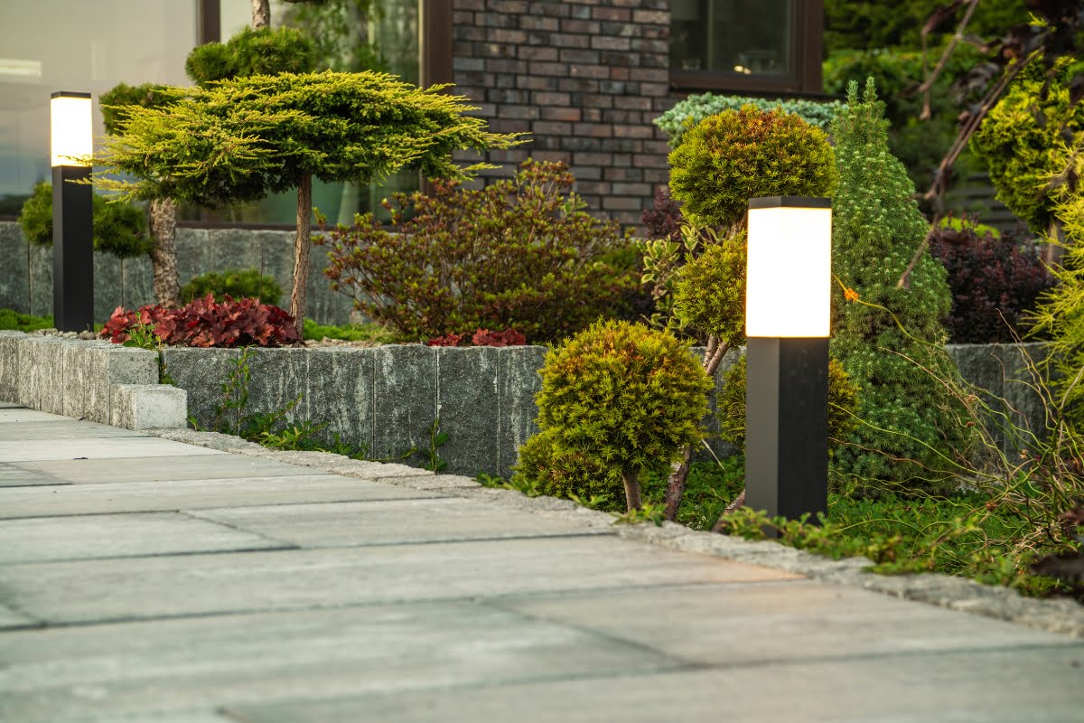 10 Inspiring Ideas for Building a Garden Path in Your Yard